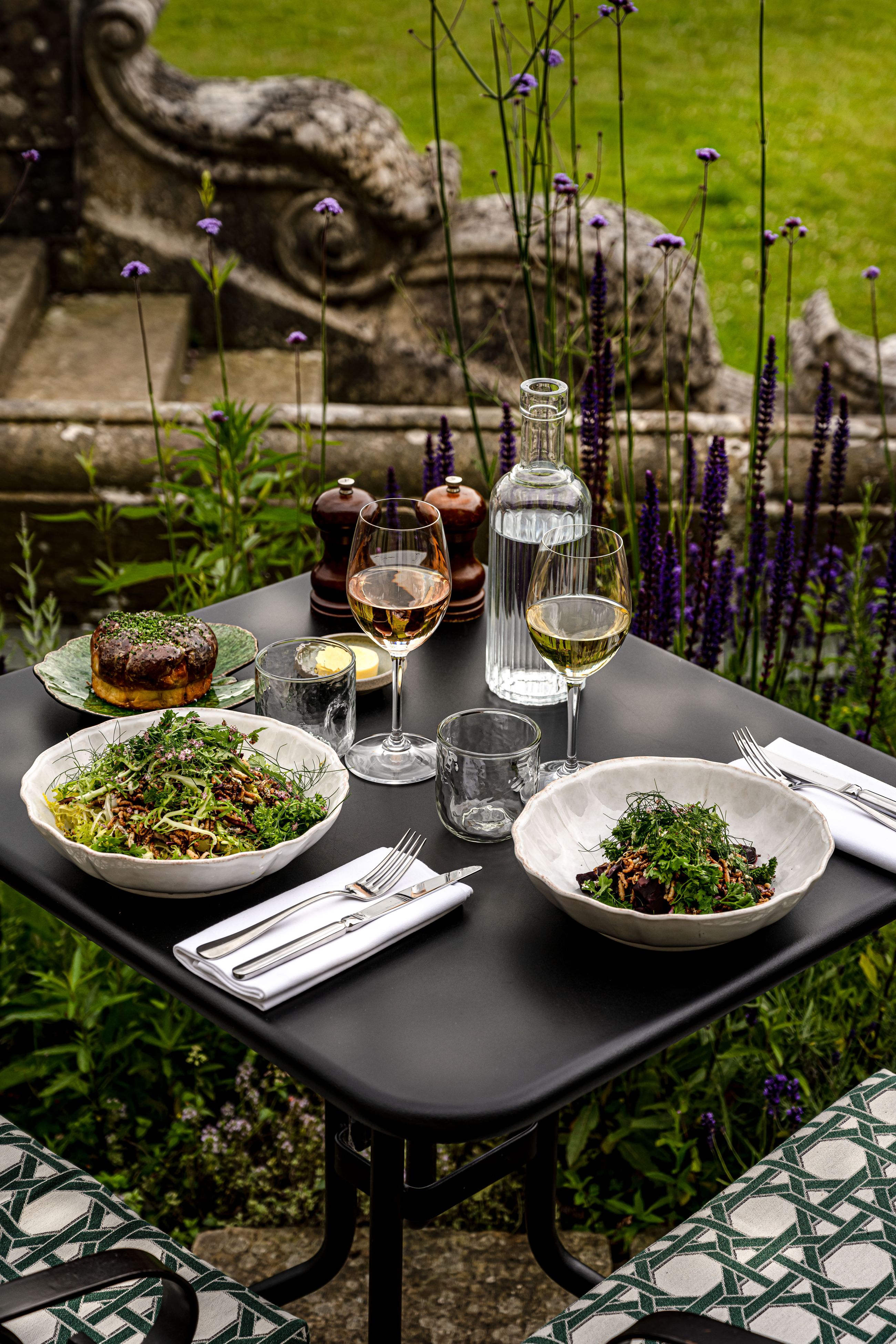 Restaurant & Bar | Cowley Manor Experimental | Luxury Hotel & Spa